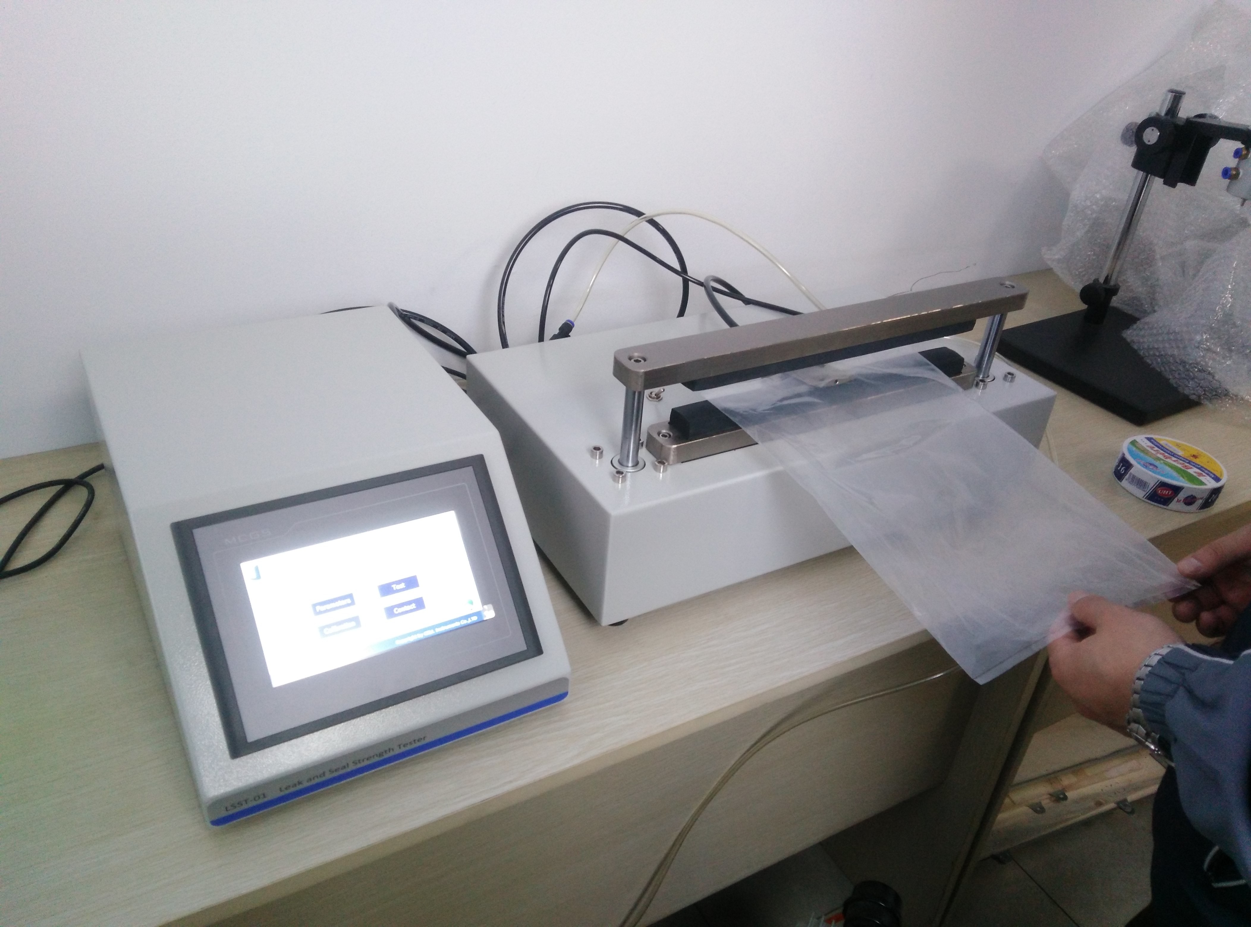 Pressure Decay Leak Tester Internal pressurization burst tester creep ...